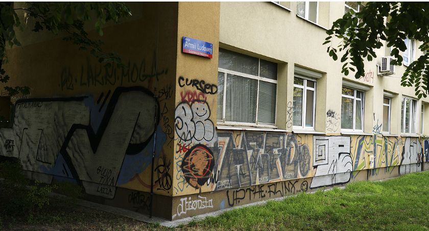 Slumsy w Śródmieściu - wiadomości Warszawa i okolice